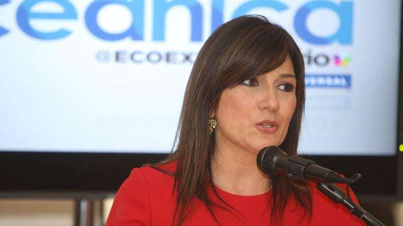 Ada Monzón llora en presentación sobre devastación de María – NotiCel ...
